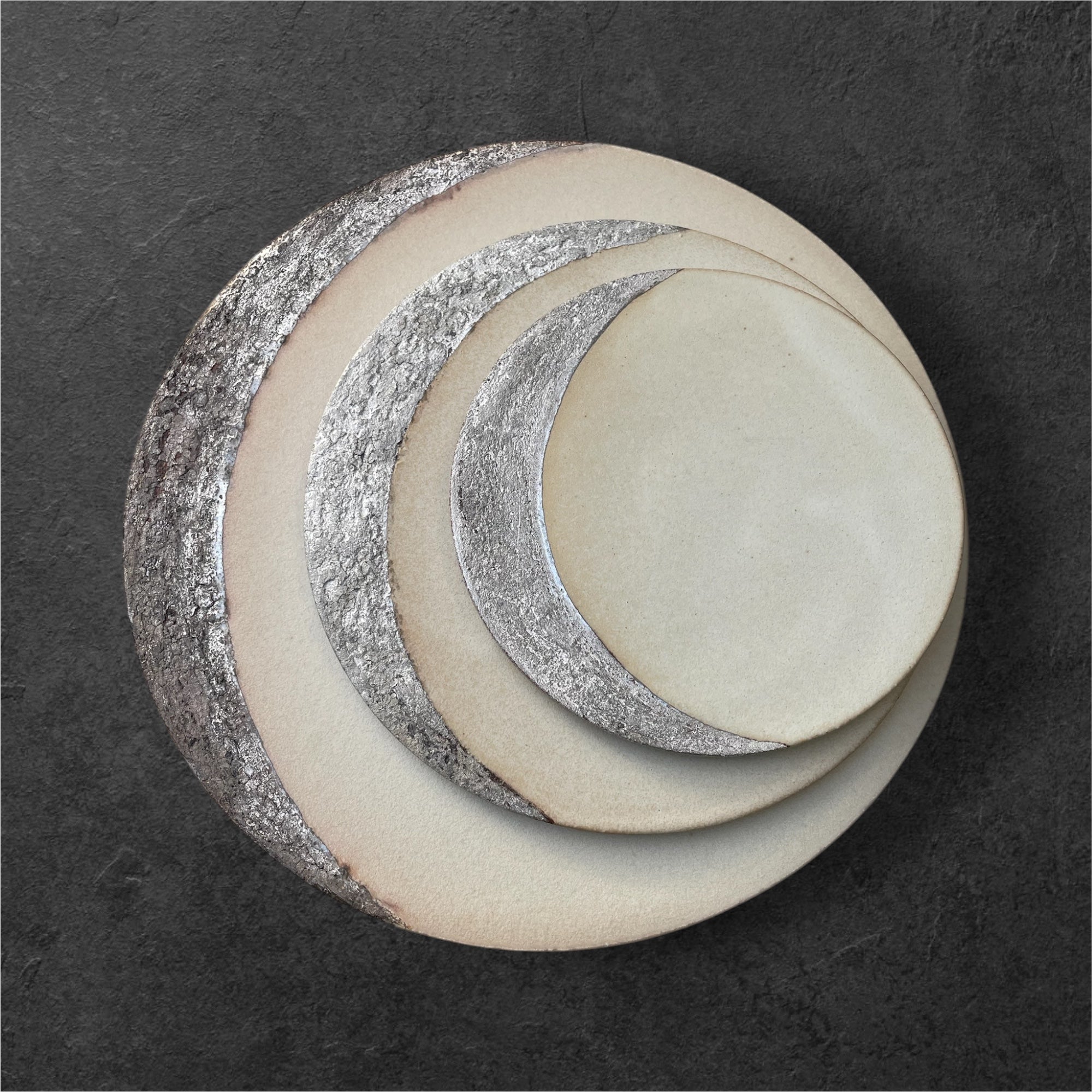 Arasabi White Moon Plates – The Kogei Shop